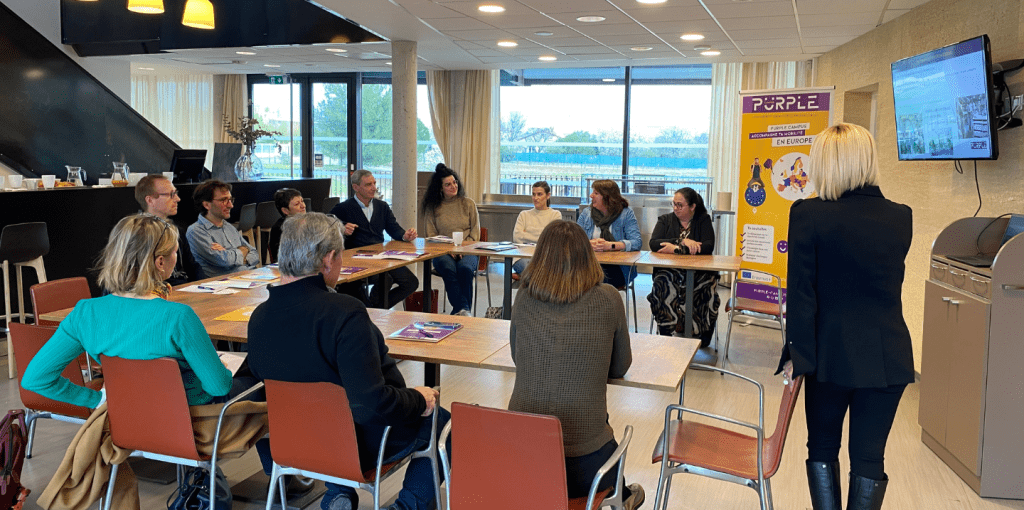 Pharmacie en évolution : Le tournant de la formation DEUST et les ...